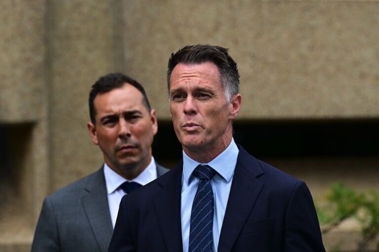 Chris Minns Says Bridge Used in Bondi Attack Should Be Torn Down ...